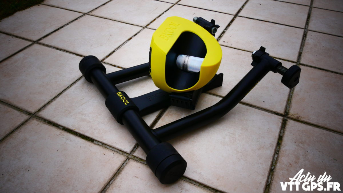 DEMARRER AVEC SON HOME-TRAINER BKOOL SMART PRO 2 - www.actuduvttgps.fr